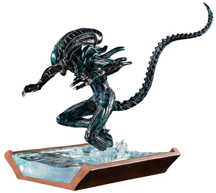 Aliens - Xenomorph Alien Water Attack Statue